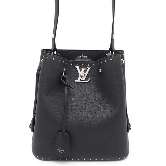 Louis Vuitton | Bags | Louis Vuitton Lock Me Bucket Shoulder Bag Calf ...